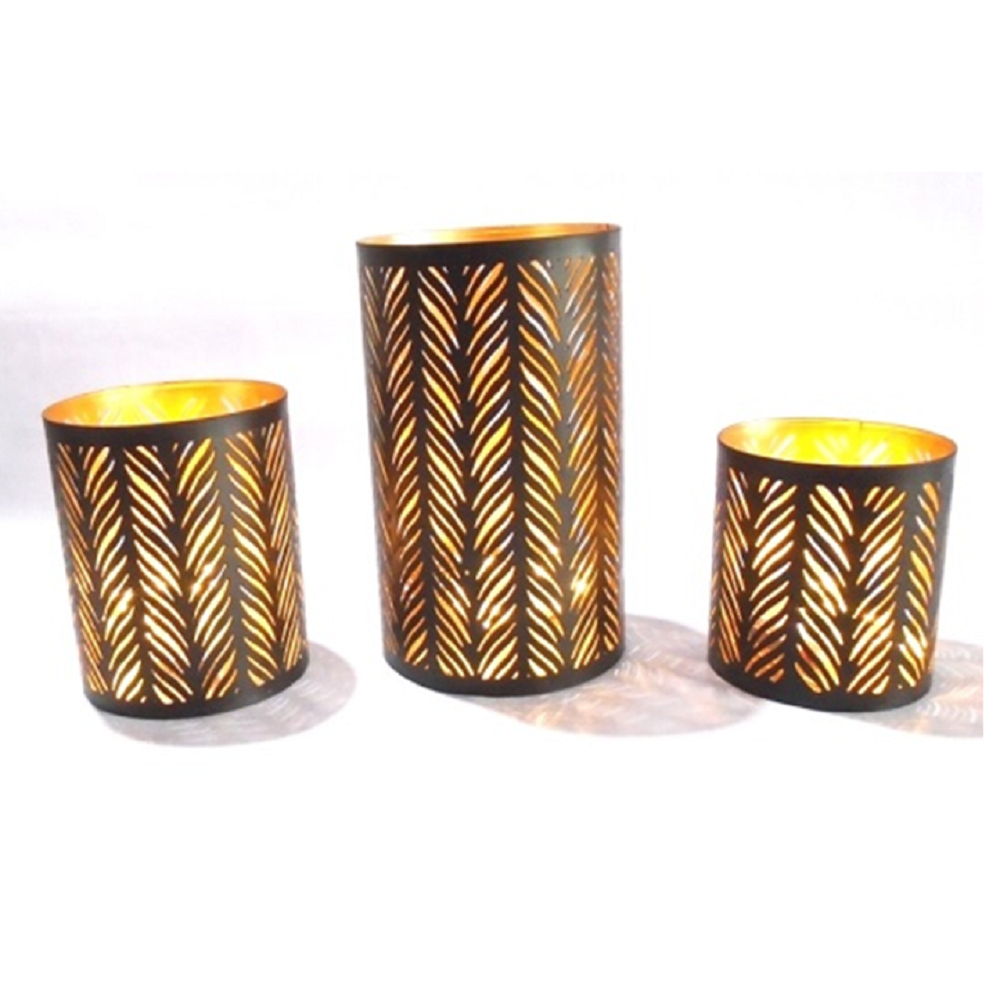 Metal-Lantern-MLN-7776-ABC - Gangamani Fashions (Art & Crafts)